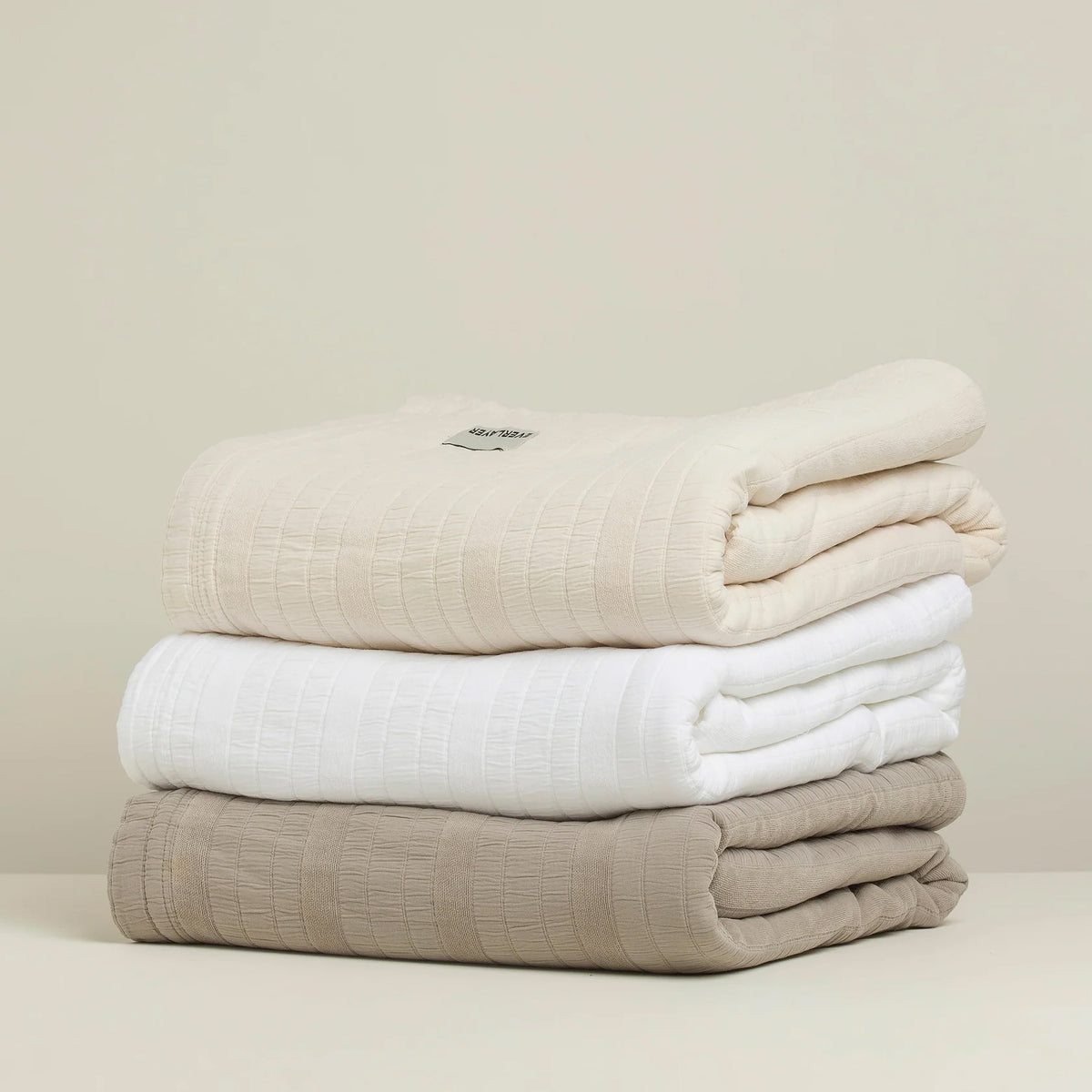 Everlayer: Cape Cod Lux Stripe Cotton Coverlet – Jilly Box