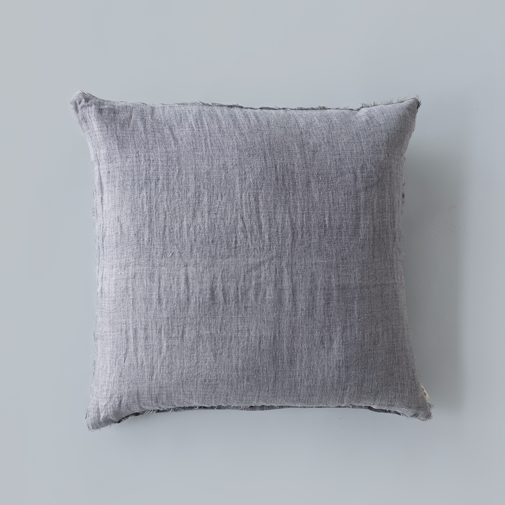 Indaba: Lina Pillow – Jilly Box